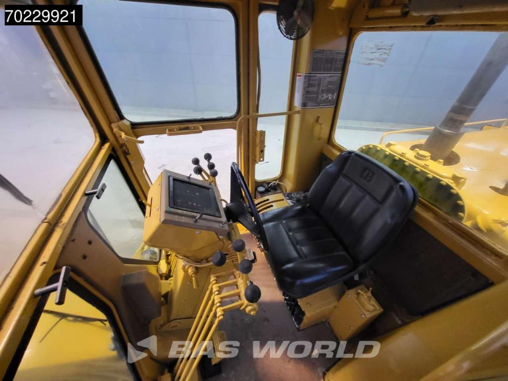 Caterpillar 130 G MIL EX ARMY !!!! - Niveladora (maquinaria) en venta ...